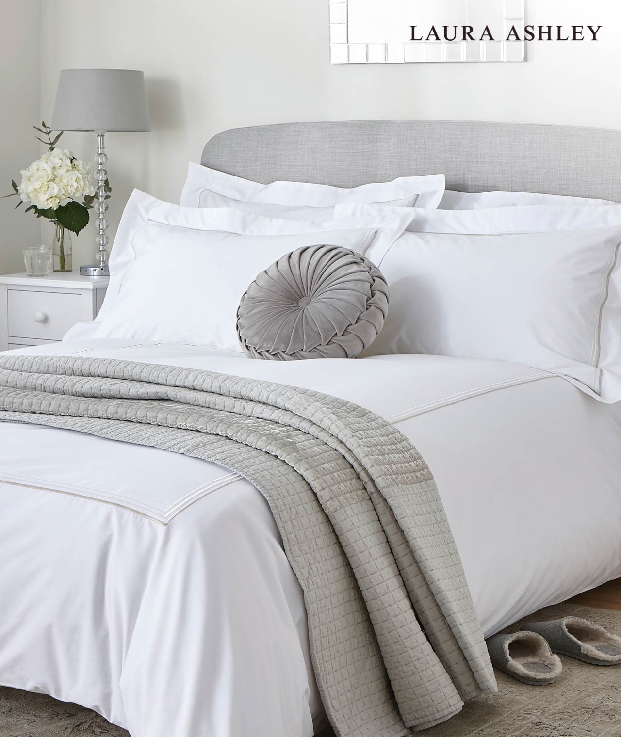 Decor bed store