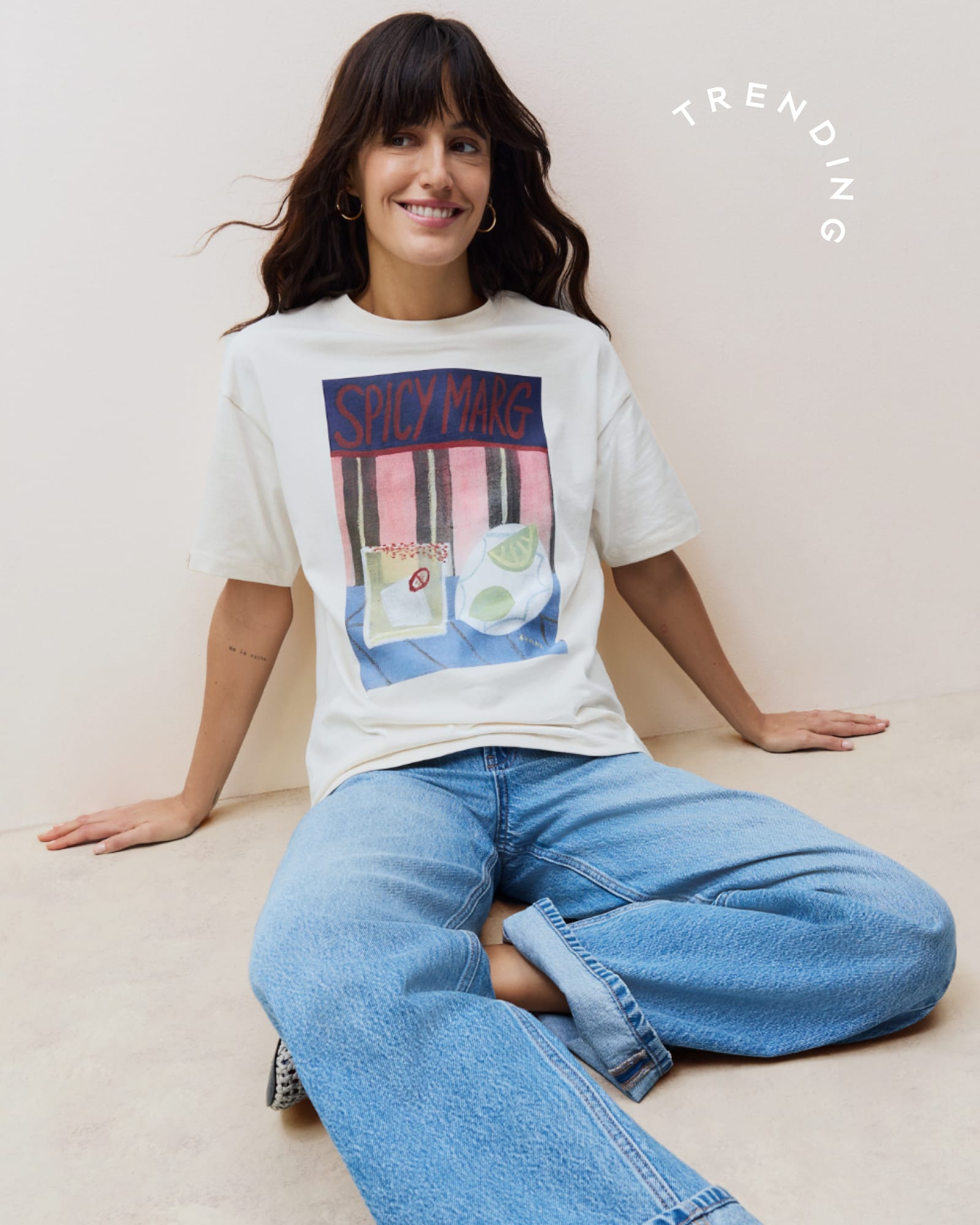 TRENDING GRAPHIC TEES