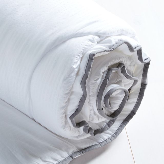 Synthetic bedding